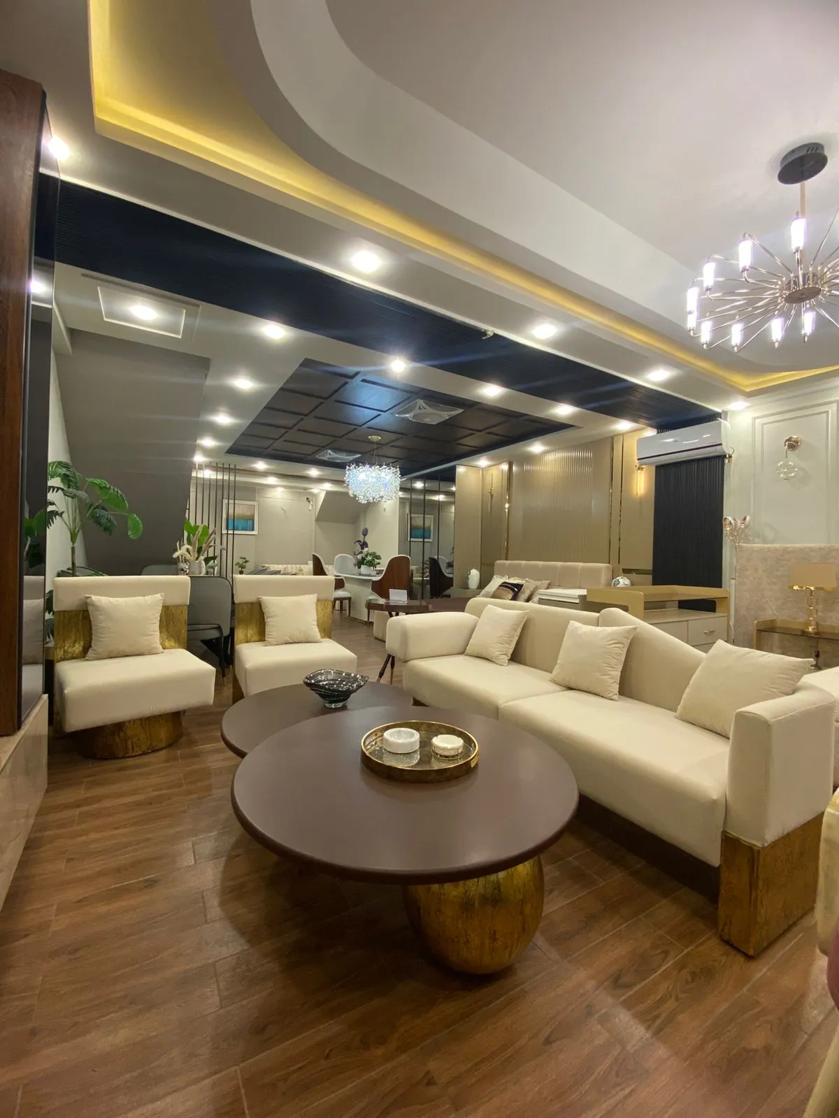 Aurora Center Table – Woodland Kitchen & Interiors