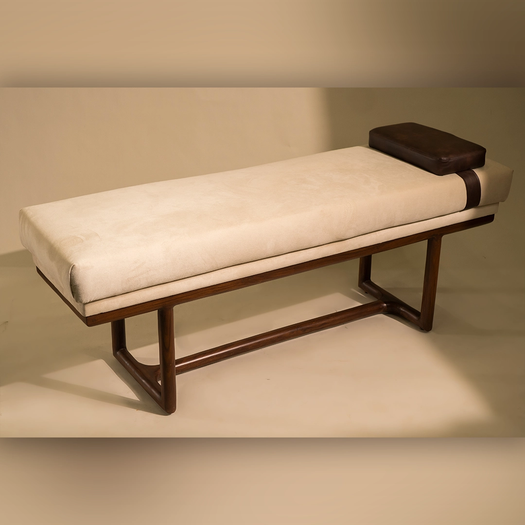 Regal Rest Bench – Woodland Kitchen & Interiors